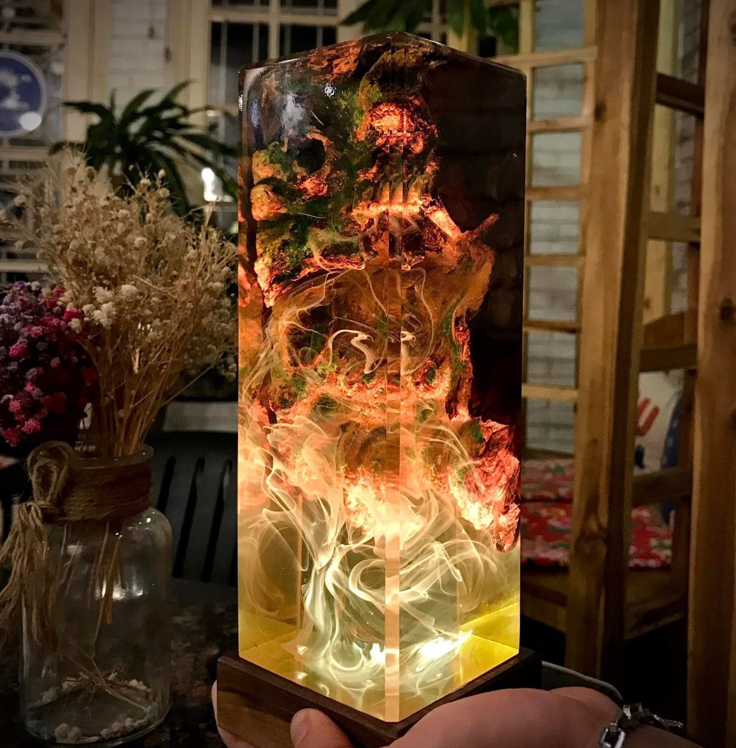 Unique Color Changing Epoxy Resin Lamp - Resin Lamps Store