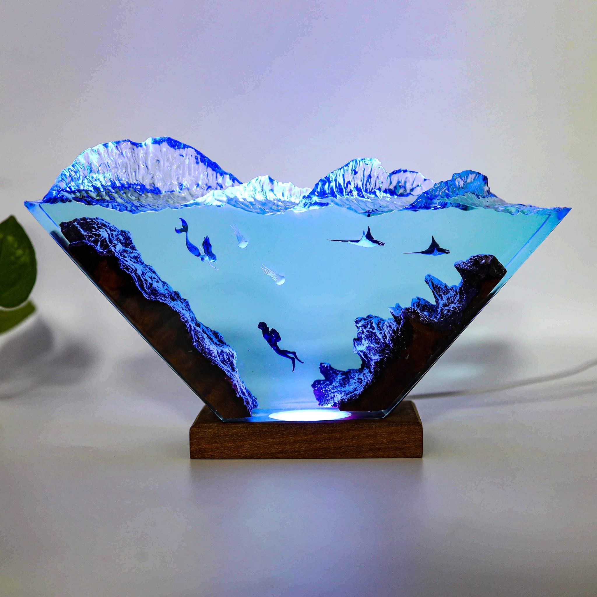 Mermaid Wood Epoxy Resin Night Light - Resin Lamps Store