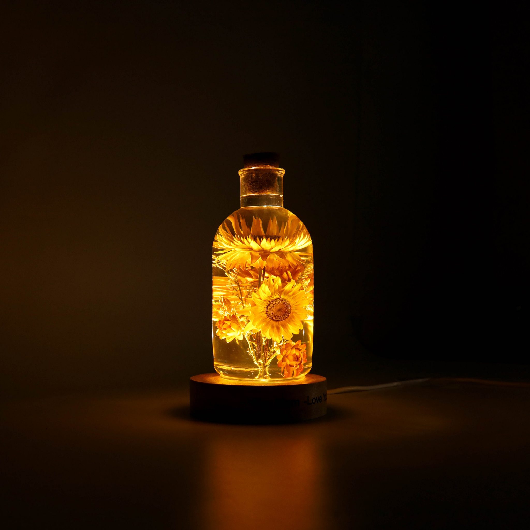 Chrysanthemum Flower Epoxy Resin Lamp - Resin Lamps Store