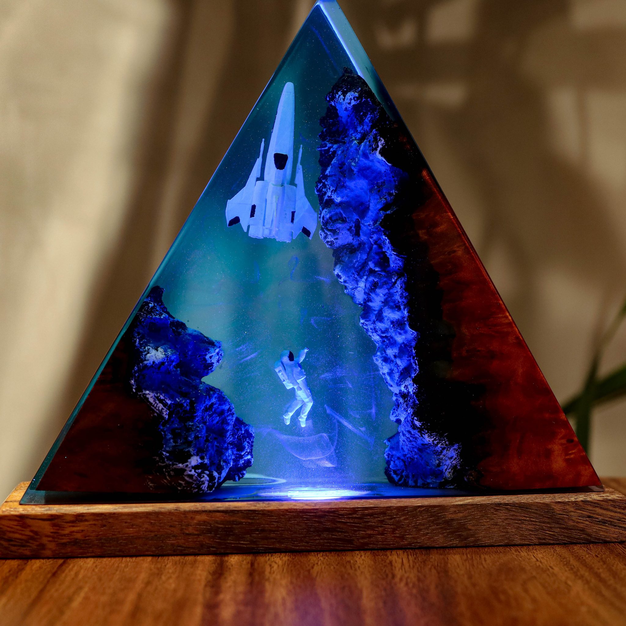 Interstellar Epoxy Resin Night Lights - Resin Lamps Store