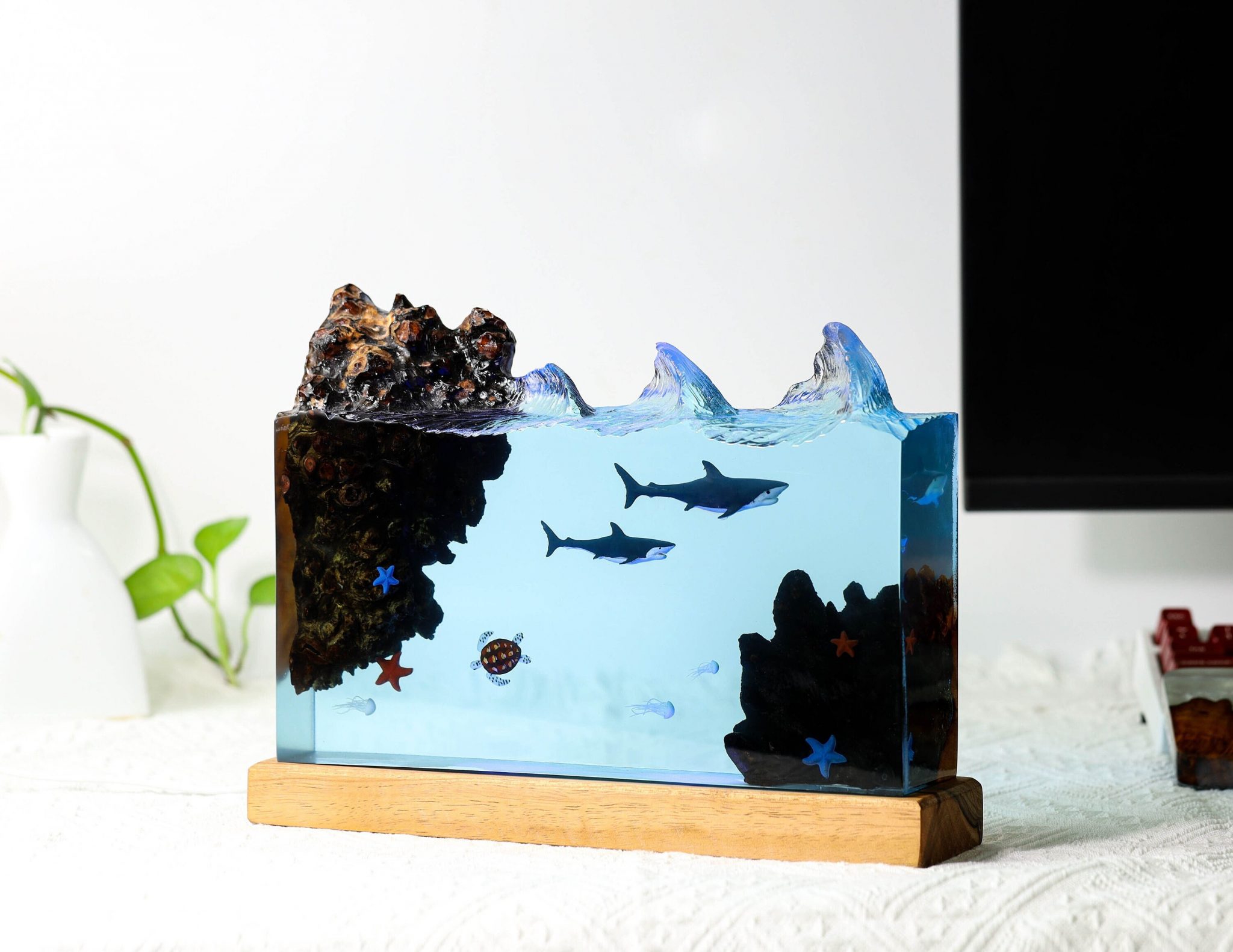 Shark & Sea Turtle Epoxy Resin Lamp - Resin Lamps Store