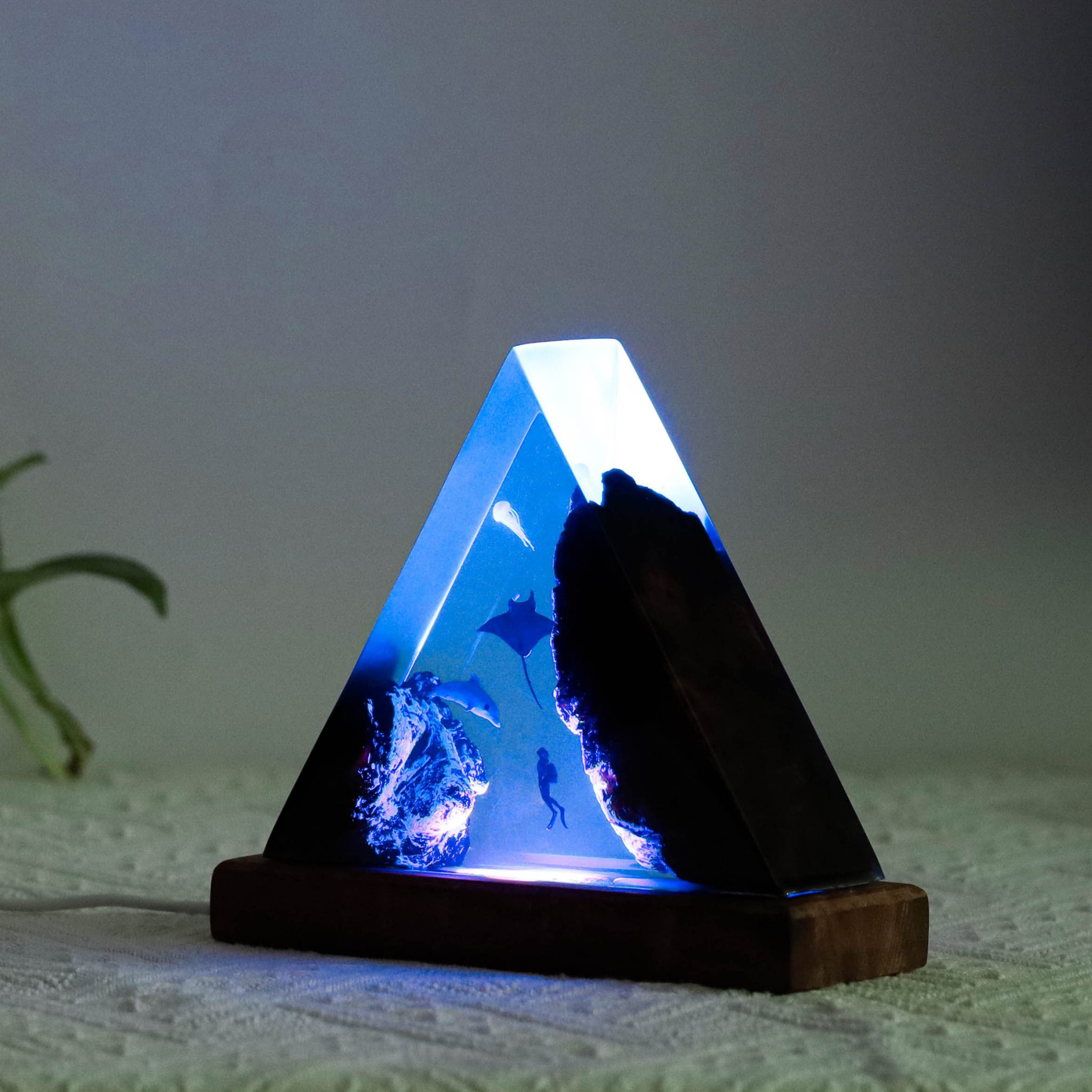 Deep Ocean Triangular Epoxy Resin Lamp - Resin Lamps Store