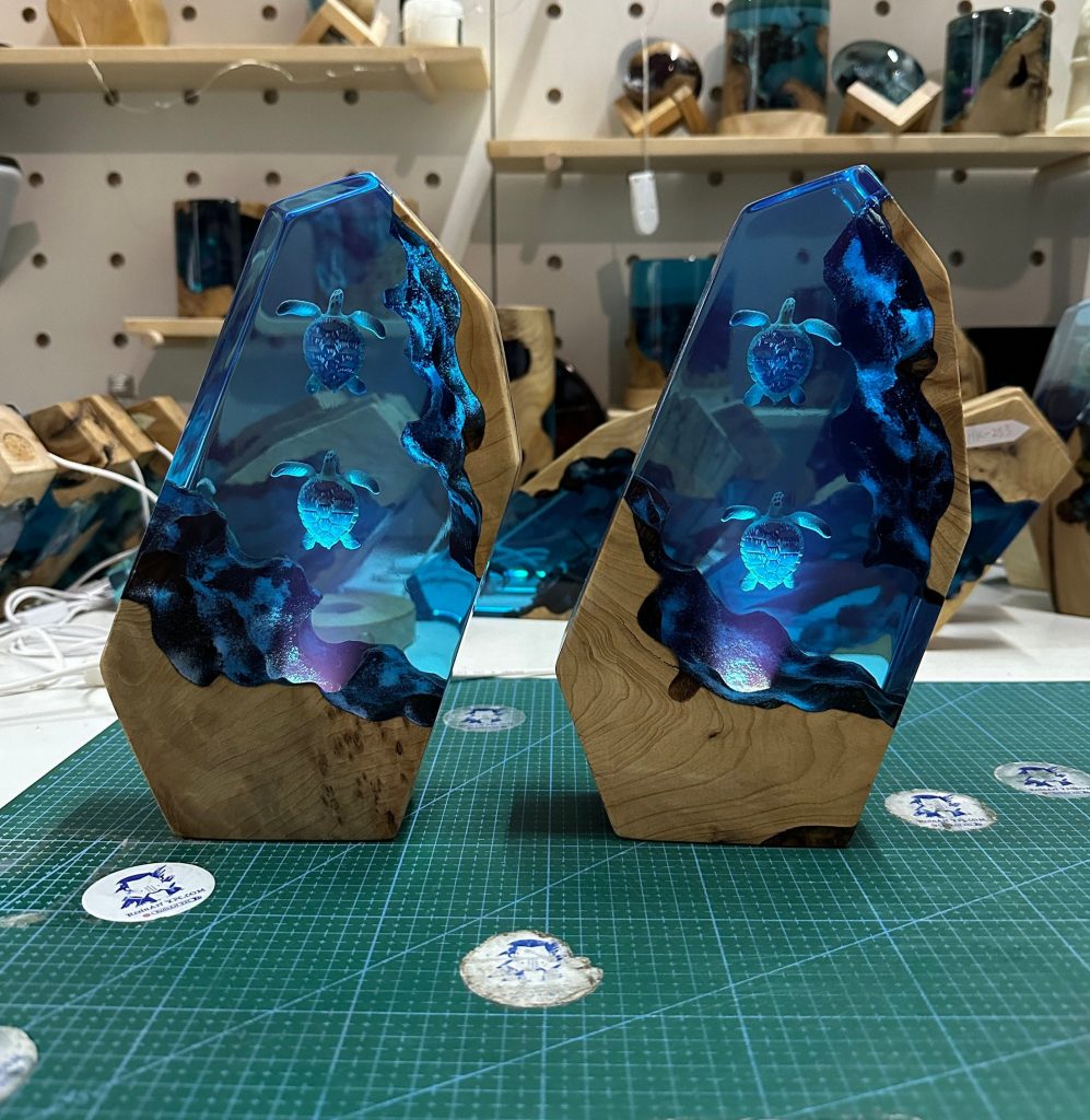 Double Turtles Epoxy Resin Night Light - Resin Lamps Store