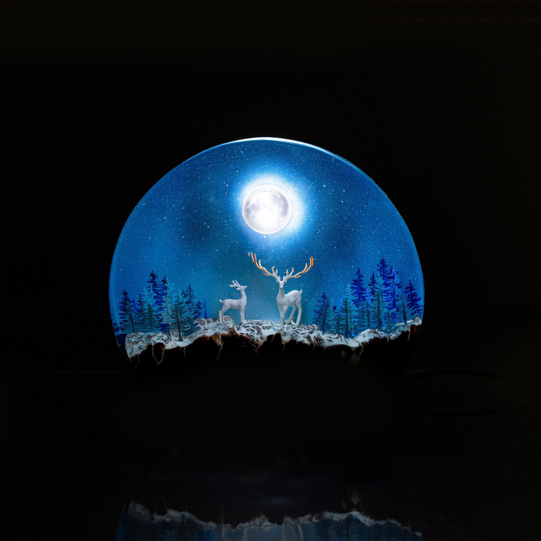 Deers and Snow Forest Epoxy Resin Lamp - Resin Lamps Store